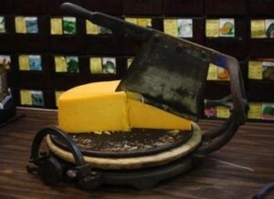 Red Wax Hoop Cheese – Stone Brothers