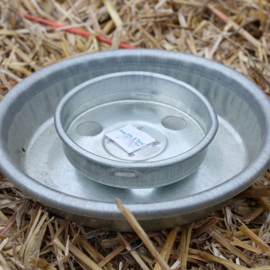 Poultry Waterer Base – Stone Brothers